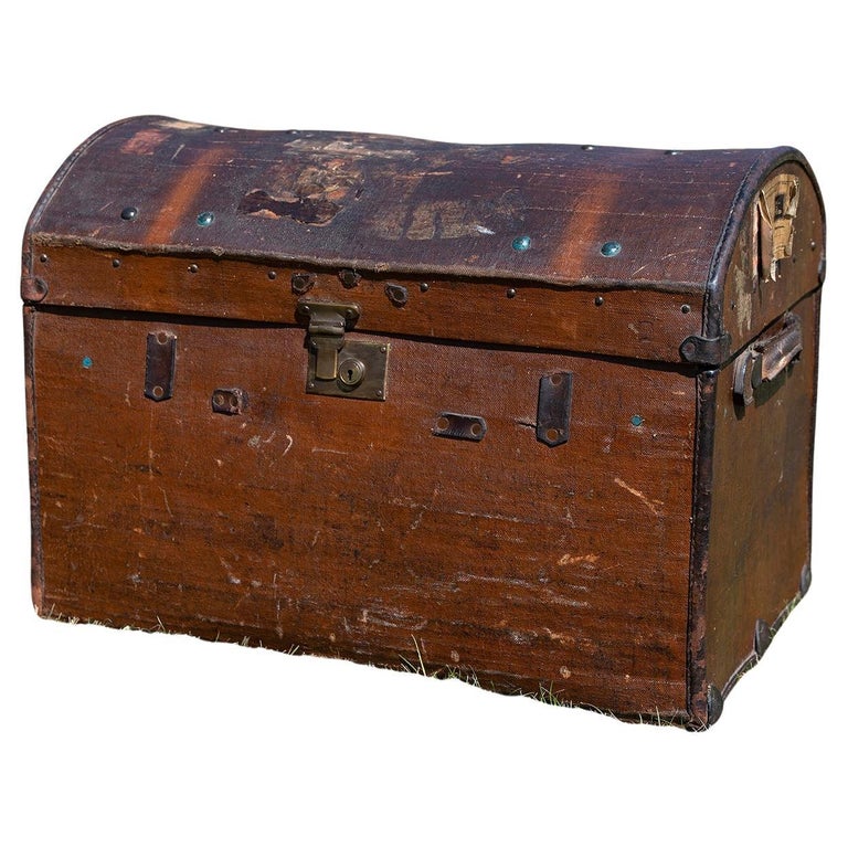 Trunk Chest Canvas Brass Lock Original White Lining Southern Railway ...