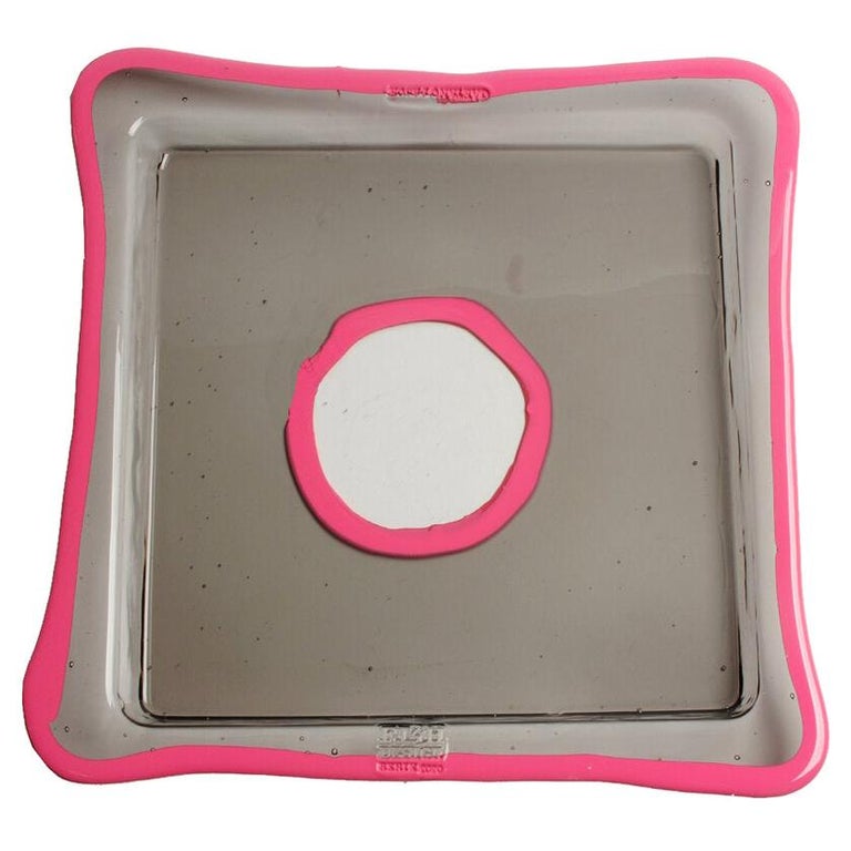 Try-Tray Large Square Tray in Clear Fumè, Matt Fuchsia by Gaetano Pesce ...