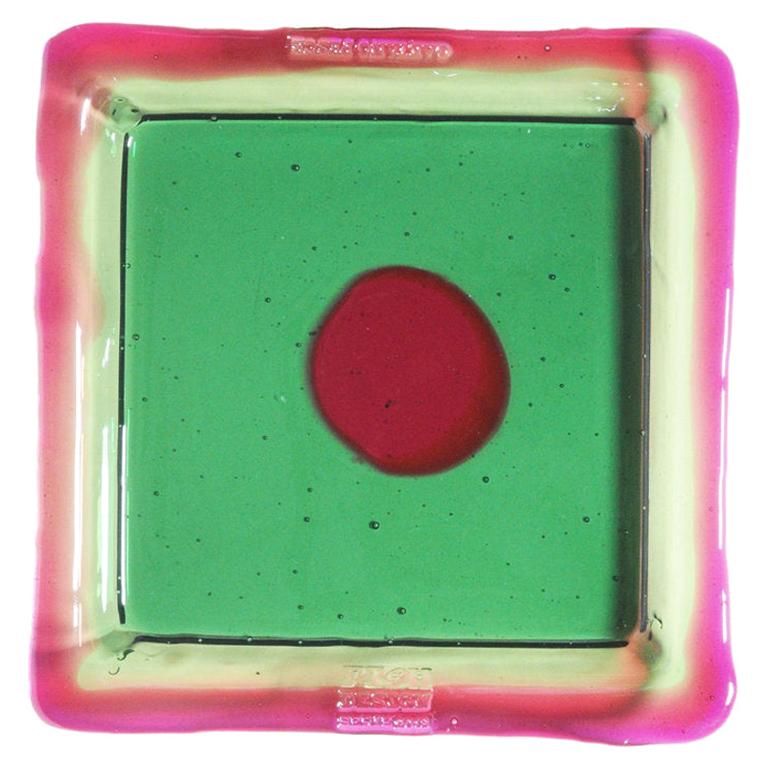 Try-Tray Small Square Tray in Clear Emerald, Fuchsia by Gaetano Pesce ...