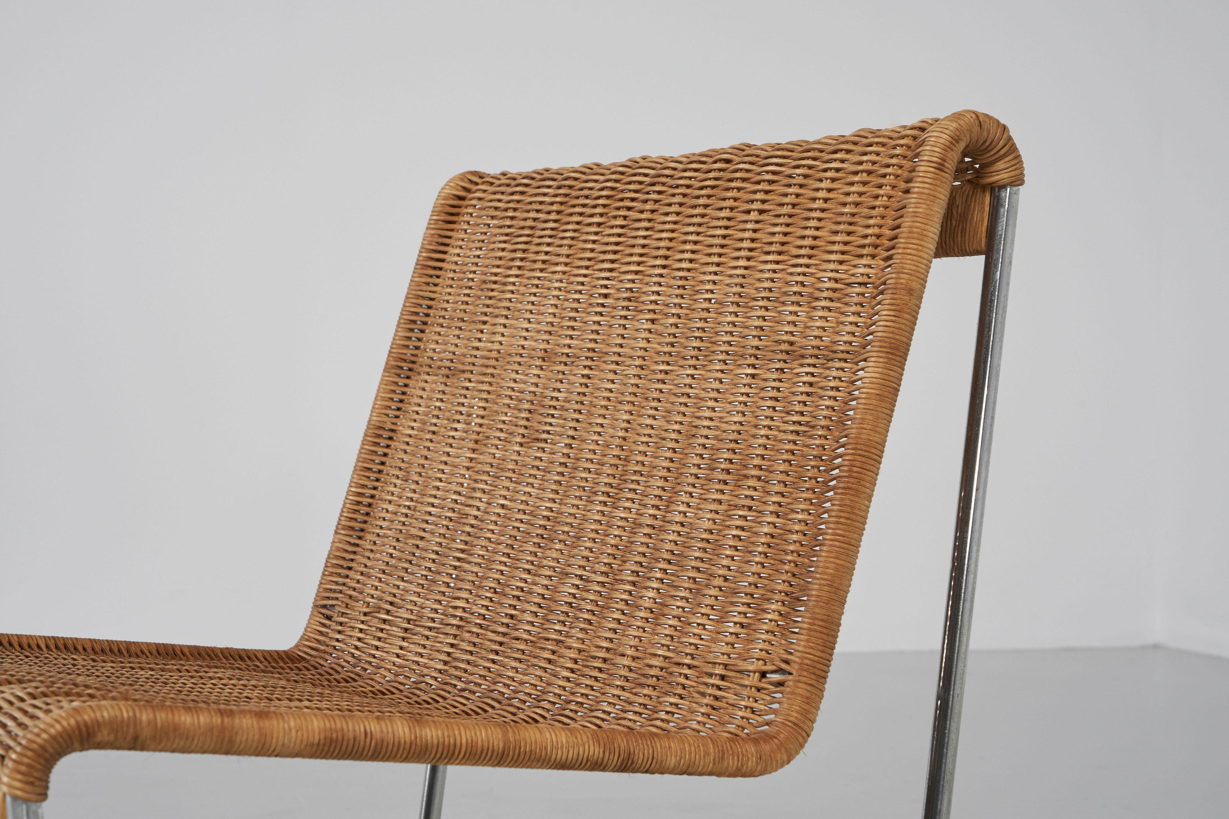 Tubular modernist lounge chair Germany 1960s For Sale at 1stDibs