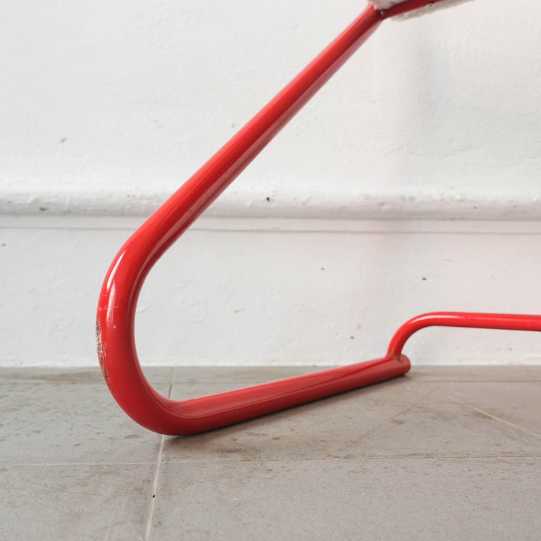 Tubular Steel “Z” Chair by Les Industries Amisco, 1970's For Sale at ...