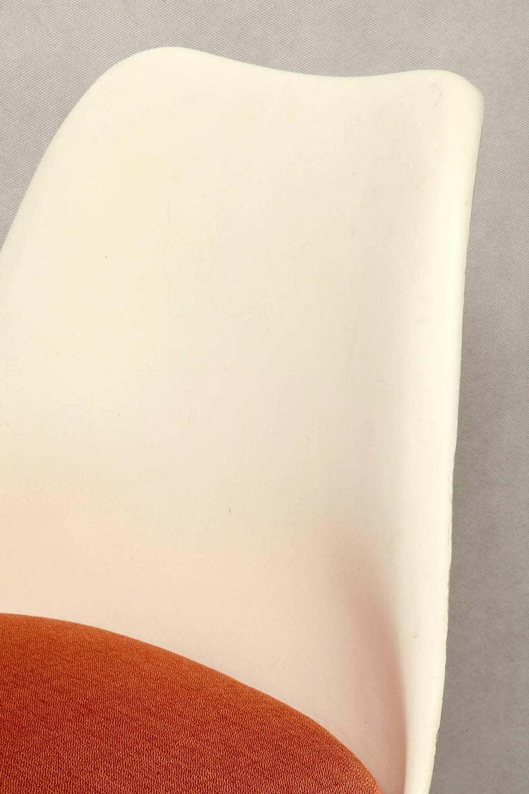 Tulip Chair by Eero Saarinen for Knoll, Mid-Century Modern, 1964 For Sale at 1stDibs