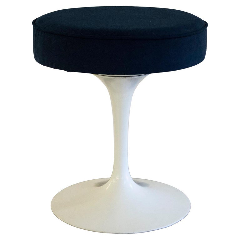 Tulip Footstool by Eero Saarinen at 1stDibs