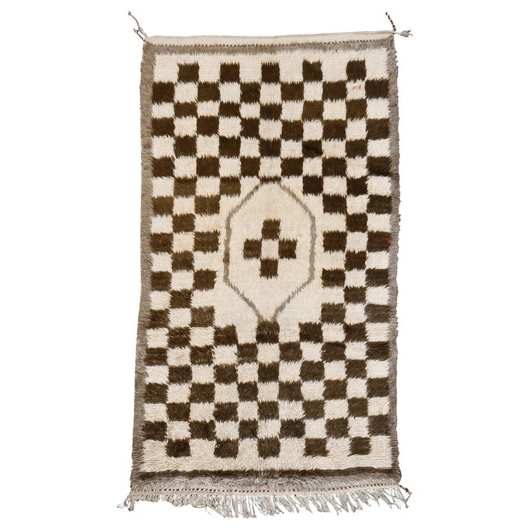 Tulu with Chequerboard Pattern For Sale at 1stDibs