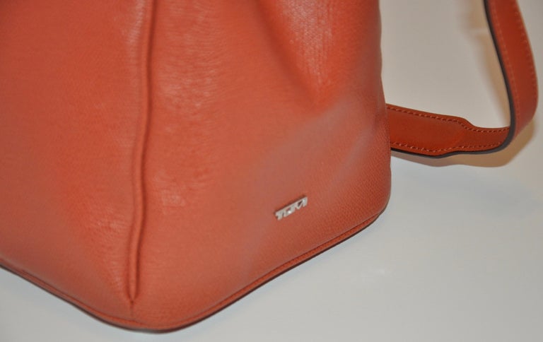 Tumi "Limited Edition" "Three-Compartment" Textured Business Travel ...