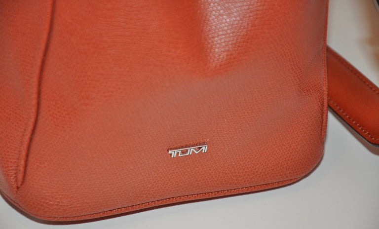 Tumi "Limited Edition" "Three-Compartment" Textured Business Travel ...