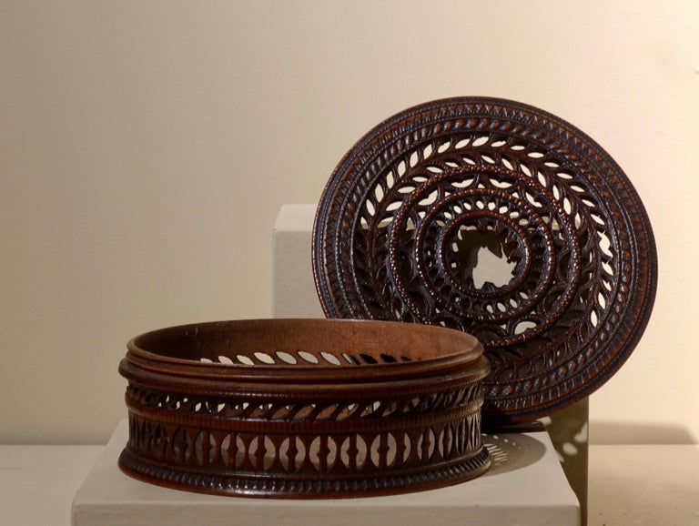 Turned, Engraved Openwork Box, Florence, 17th Century For Sale at 1stDibs