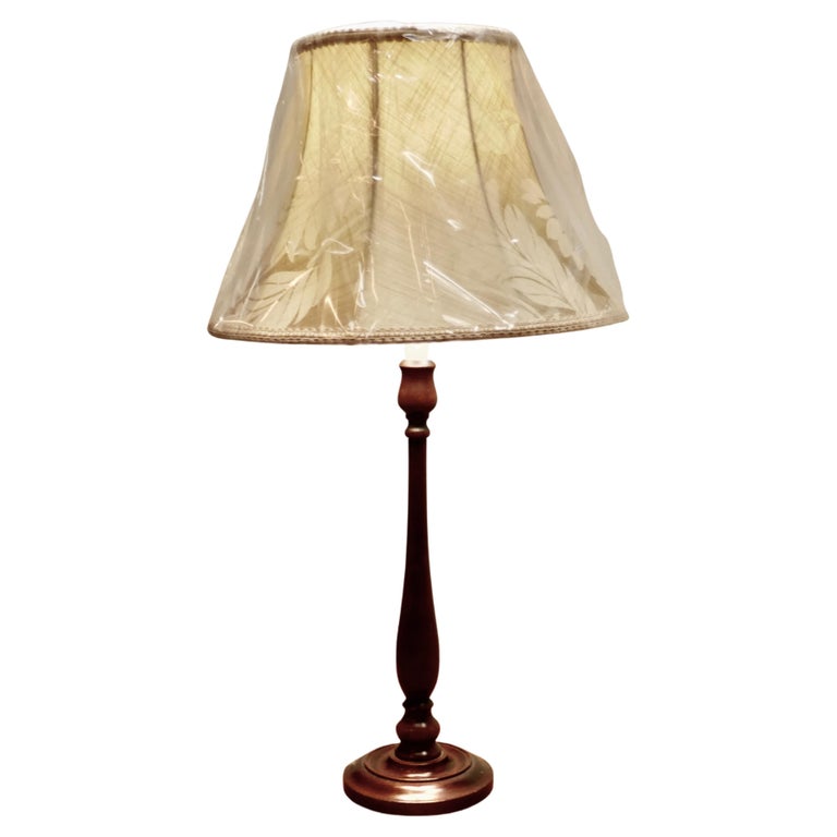 Turned Mahogany Table Lamp For Sale at 1stDibs