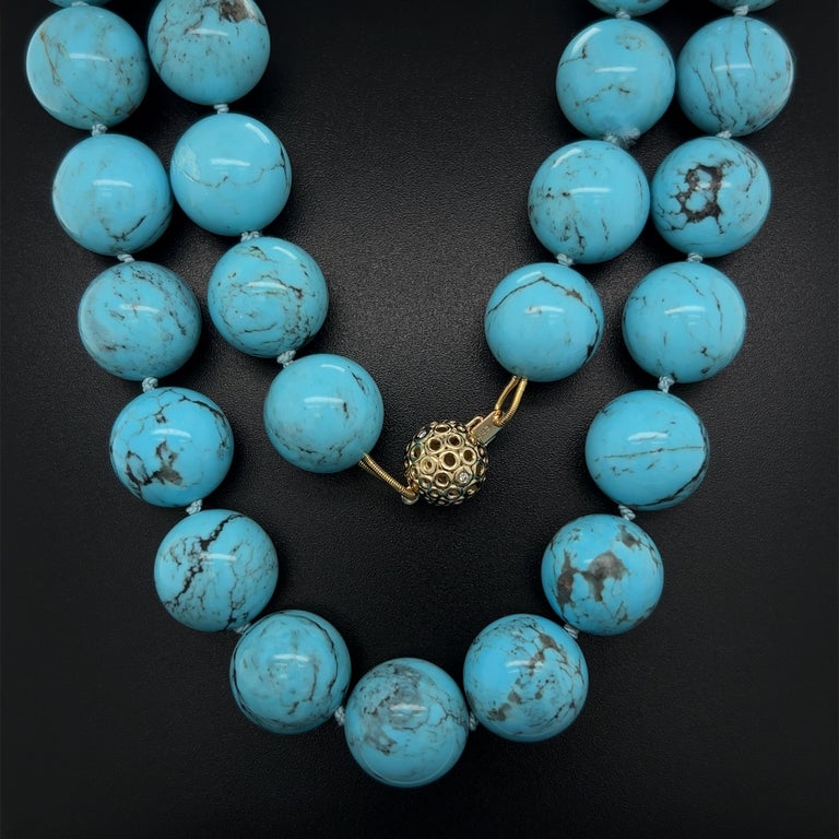 Turquoise Kingman Round Beads Gold Necklace For Sale at 1stDibs