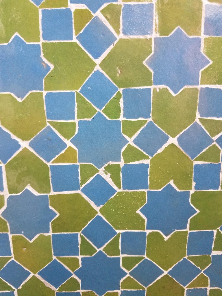 Turquoise/Lime Green Moroccan Mosaic Tile Fountain For Sale at 1stDibs