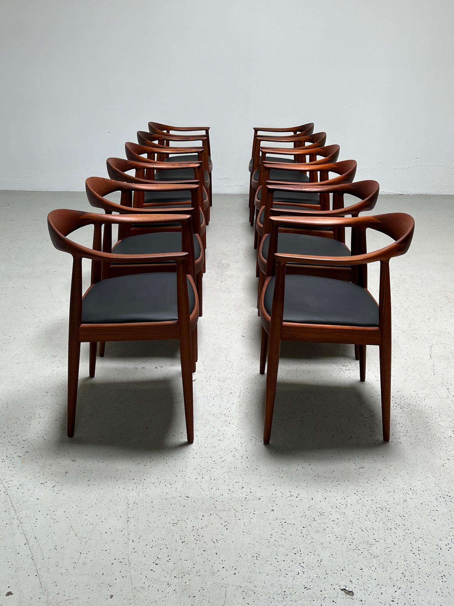 Twelve Teak Round Chairs by Hans Wegner For Sale at 1stDibs | les wegner