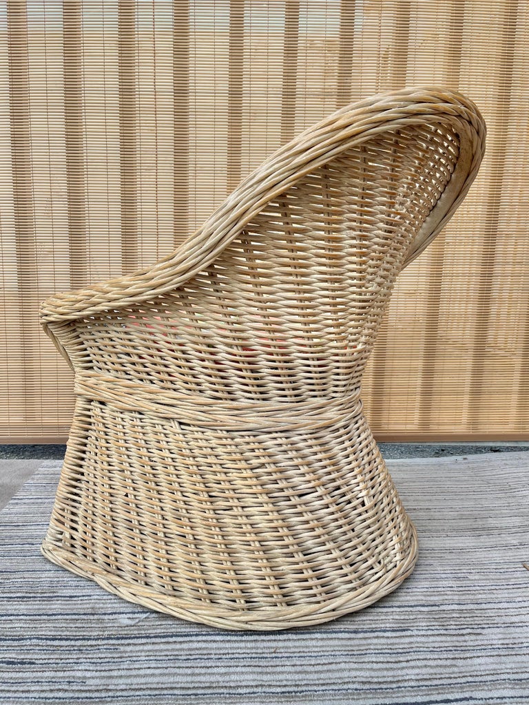 Twisted Washed White Rattan Coastal Style Barrel Back Lounge Chair For ...