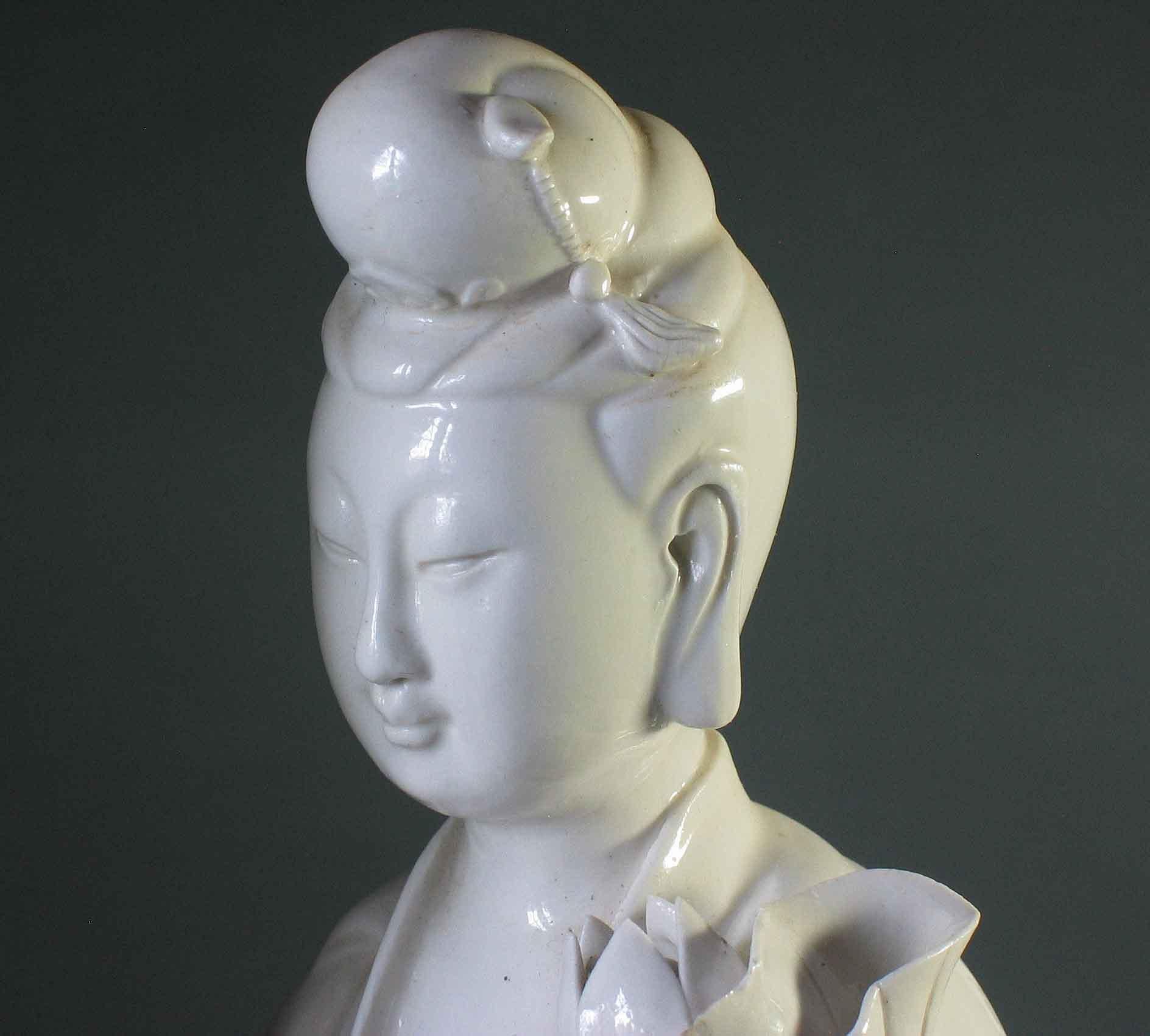 Two Blanc de Chine Dehua Figures of Guanyin at 1stDibs