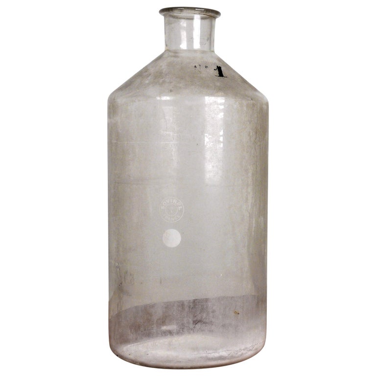 Two Large Decorative 1950s Glass Laboratory Containers For Sale at 1stDibs