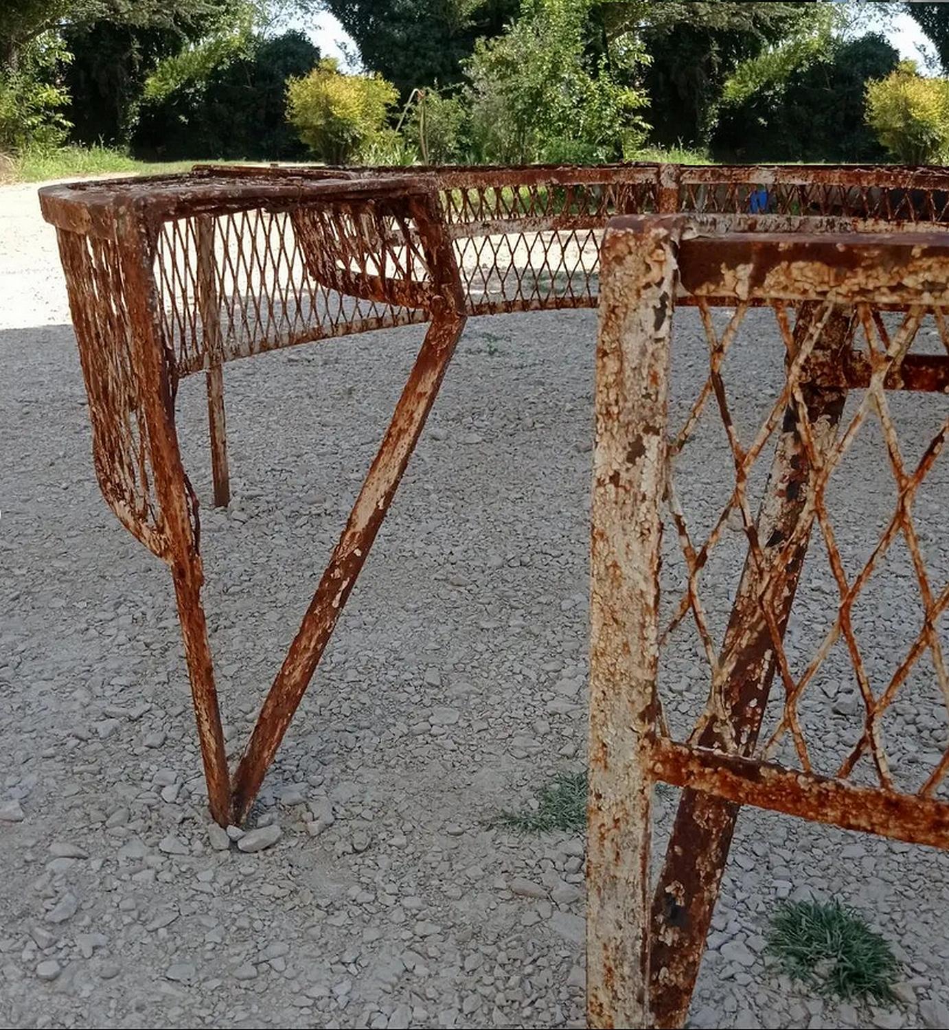 Two rare rounded wrought-iron benches, France beginning of the 20th ...