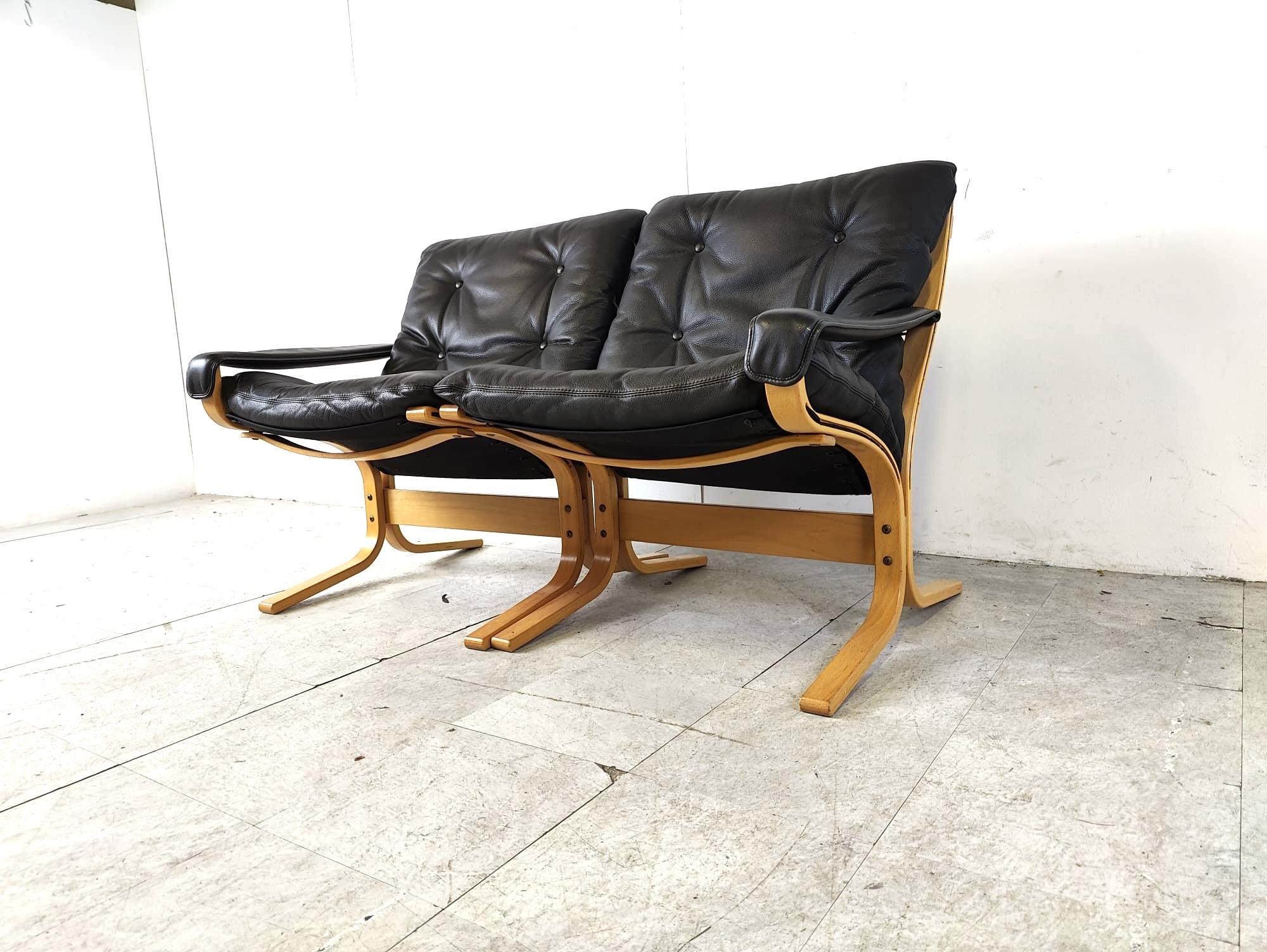 Two seater sofa by Ingmar Relling for Westnofa, 1980s at 1stDibs