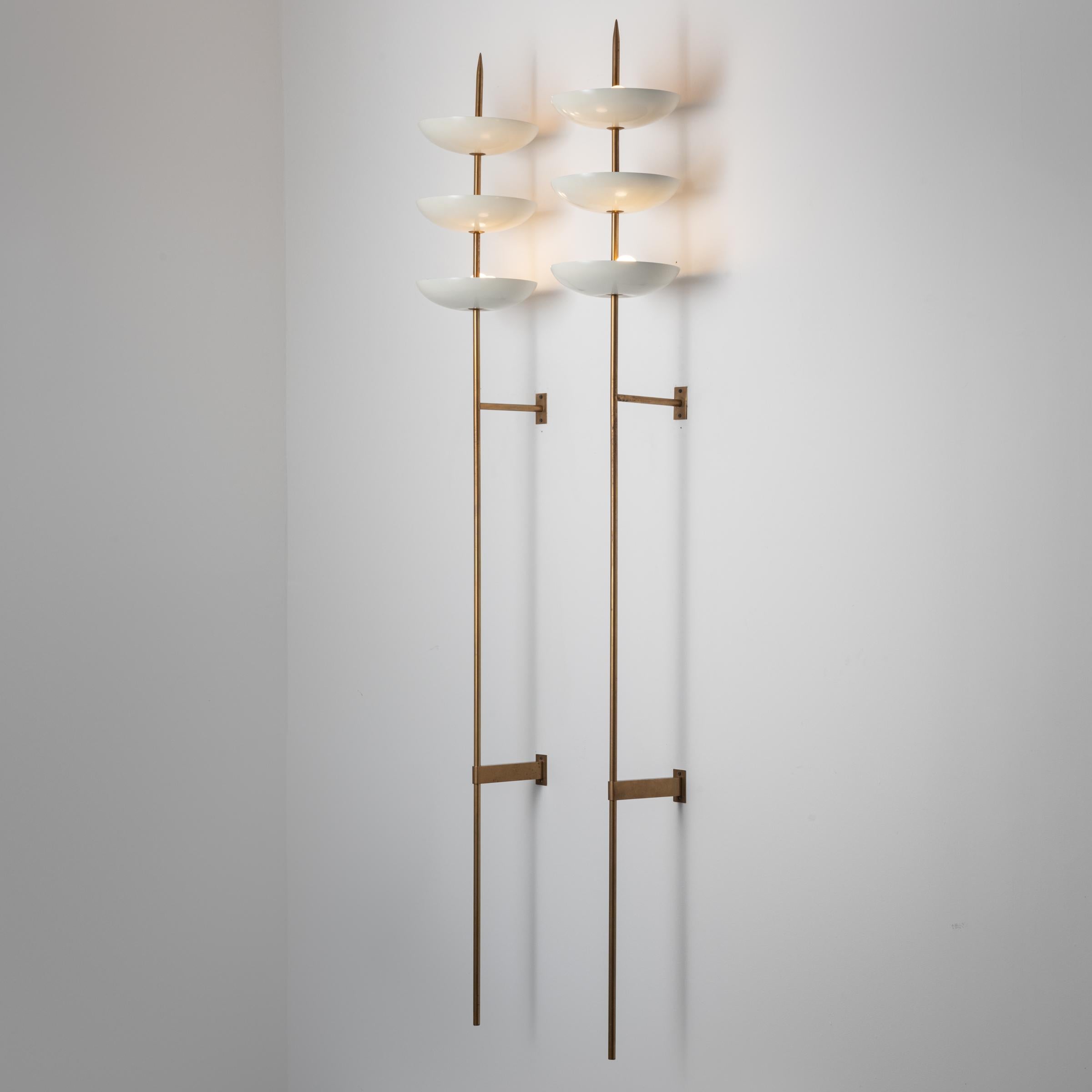 Single Wall Light by Stilnovo at 1stDibs