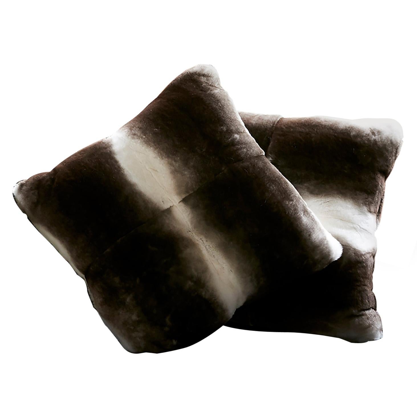 TYLER ELLIS Grey + White Orylag Fur Pillow For Sale at 1stDibs | grey ...