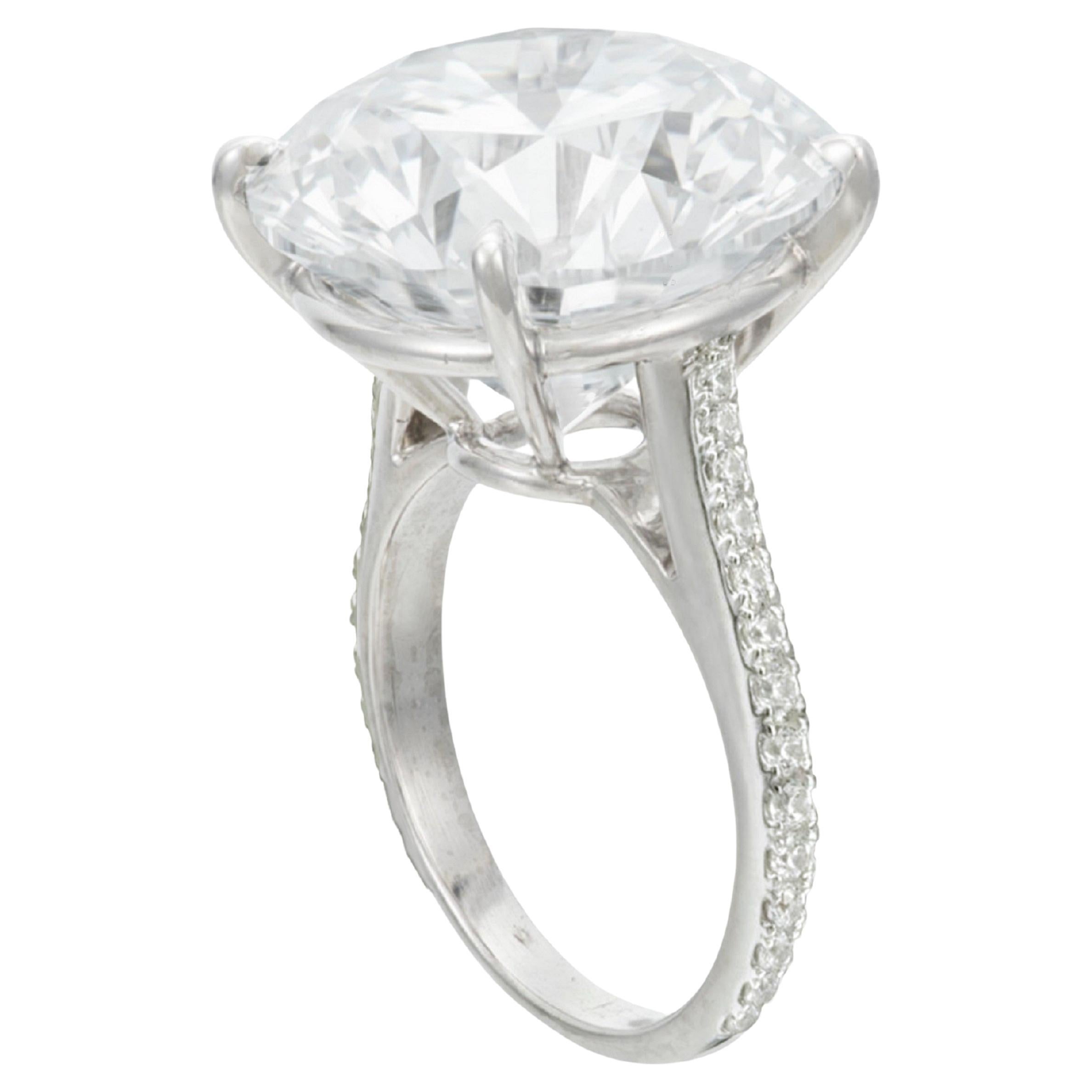 TYPE IIA GOLCONDA 10 Carat Round Brilliant Cut Diamond Ring For Sale at ...