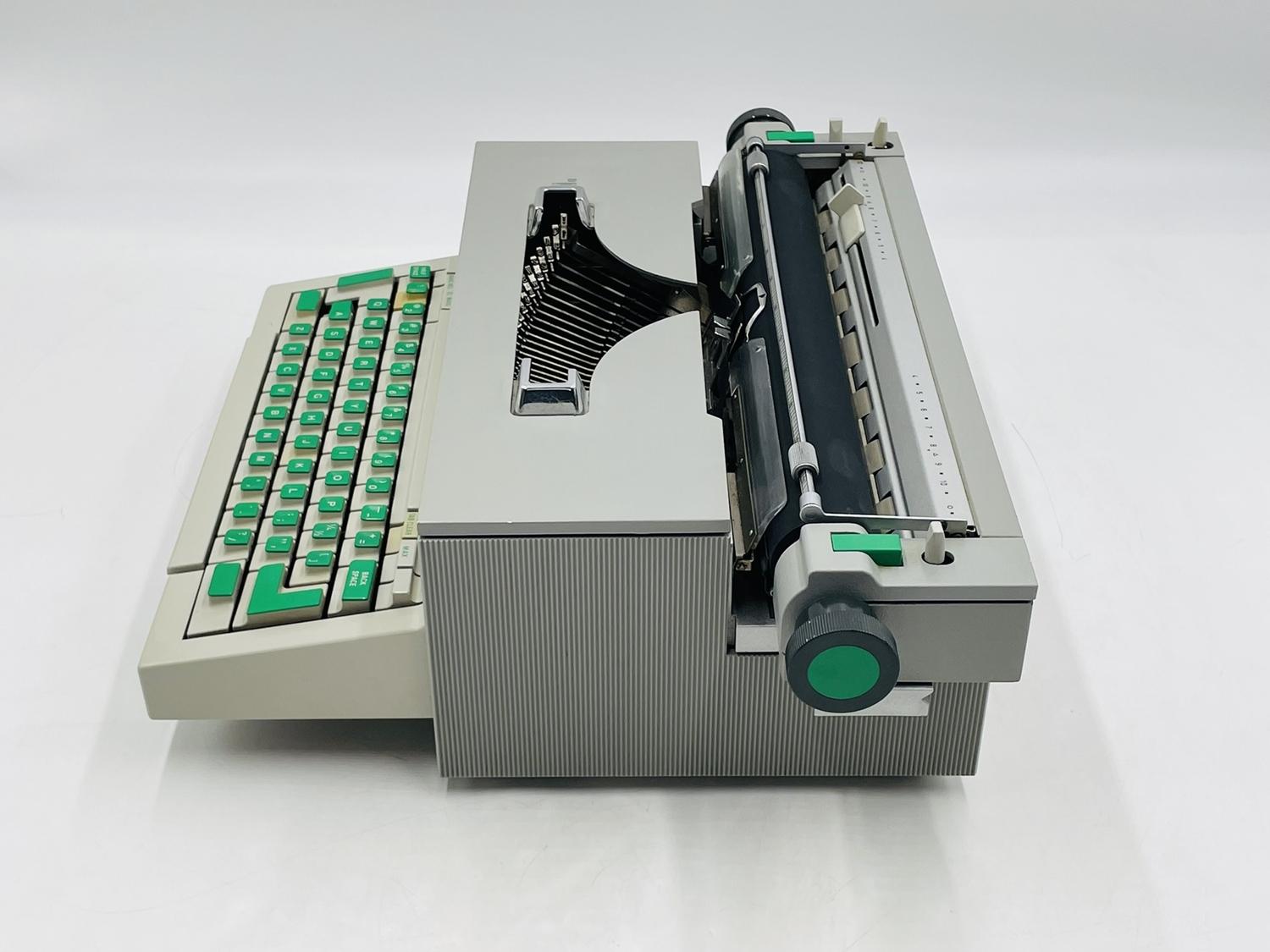 Typewriter by Ettore Sottsass for Olivetti, Model Praxis 48, Italy 1970 ...