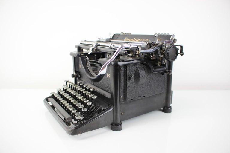 Typewriter, Manufacturer Remington: Zbrojovka Brno, circa 1935 For Sale at 1stDibs