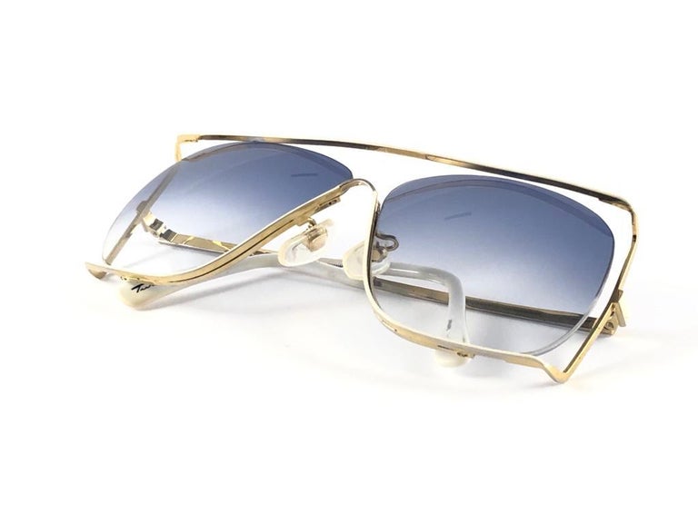 Ultra Rare 1970's Tura 443 Oversized Gold Blue Gradient Lenses Sunglasses For Sale at 1stDibs