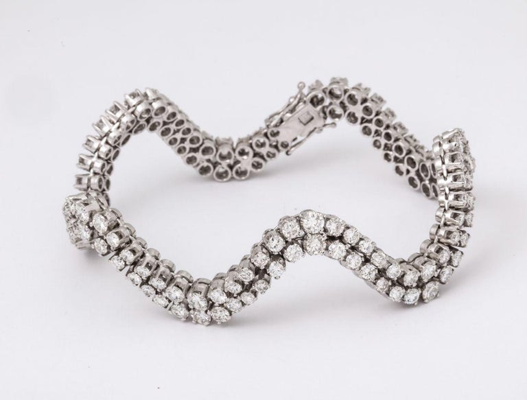 Undulating Diamond and White Gold Bracelet For Sale at 1stDibs