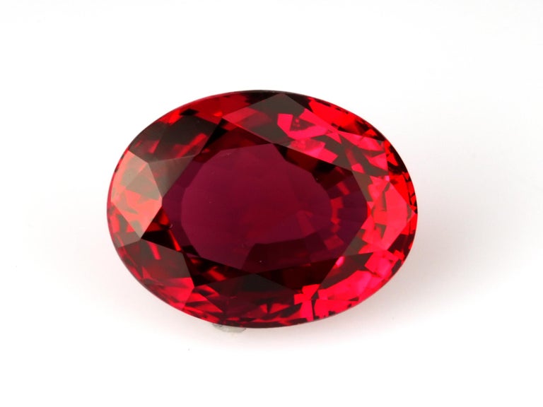 Unheated Mozambique Ruby 0.88 Ct G-ID Certified Oval Cut For Sale at 1stDibs