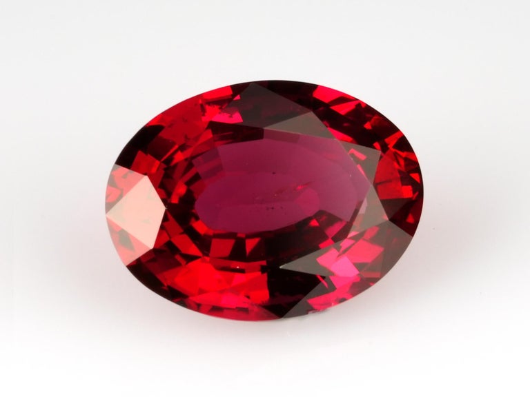 Unheated Mozambique Ruby 0.94 Ct G-ID Certified Oval Cut For Sale at 1stDibs