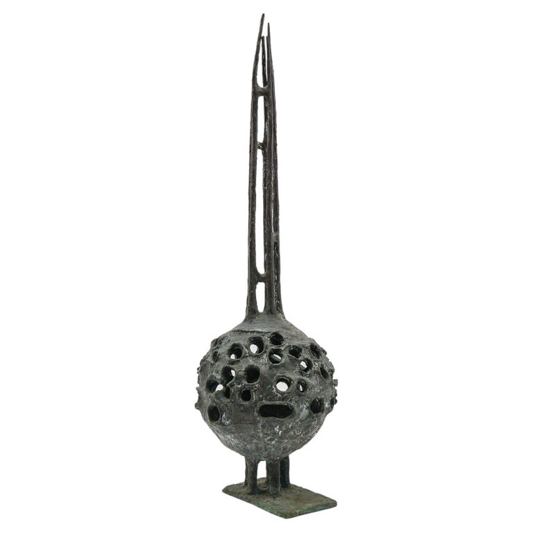 Unique Bronze Design of the Ball Fountain from Nuremberg by Günther ...