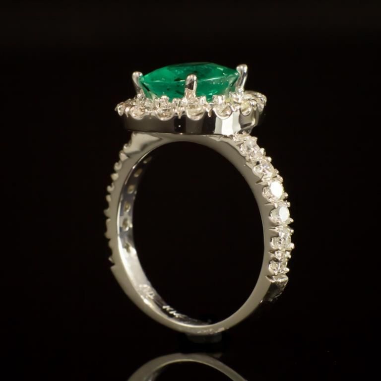 Customizable Unique Halo Emerald gold ring, Natural Emerald Engagement ring,18K Gold For Sale at ...