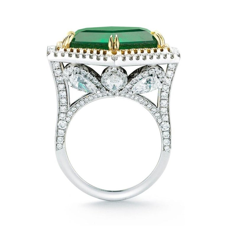 Unique Hexagonal Emerald Ring For Sale at 1stDibs