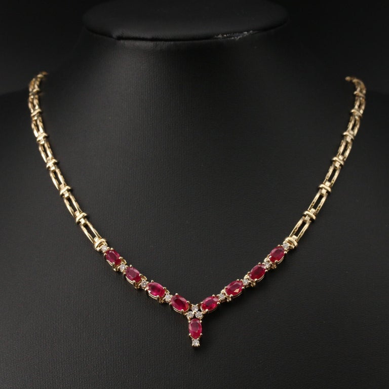 Collier unique en or jaune 18 carats avec diamants et rubis taille ...