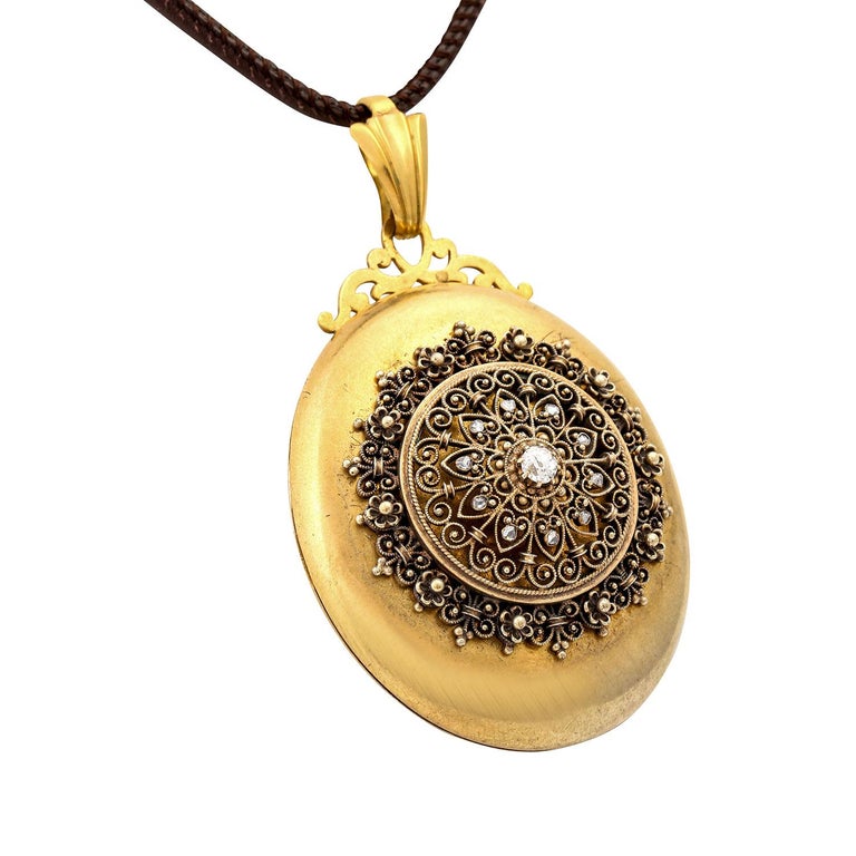 Unique medallion pendant from around 1870, set with 1 old European cut ...