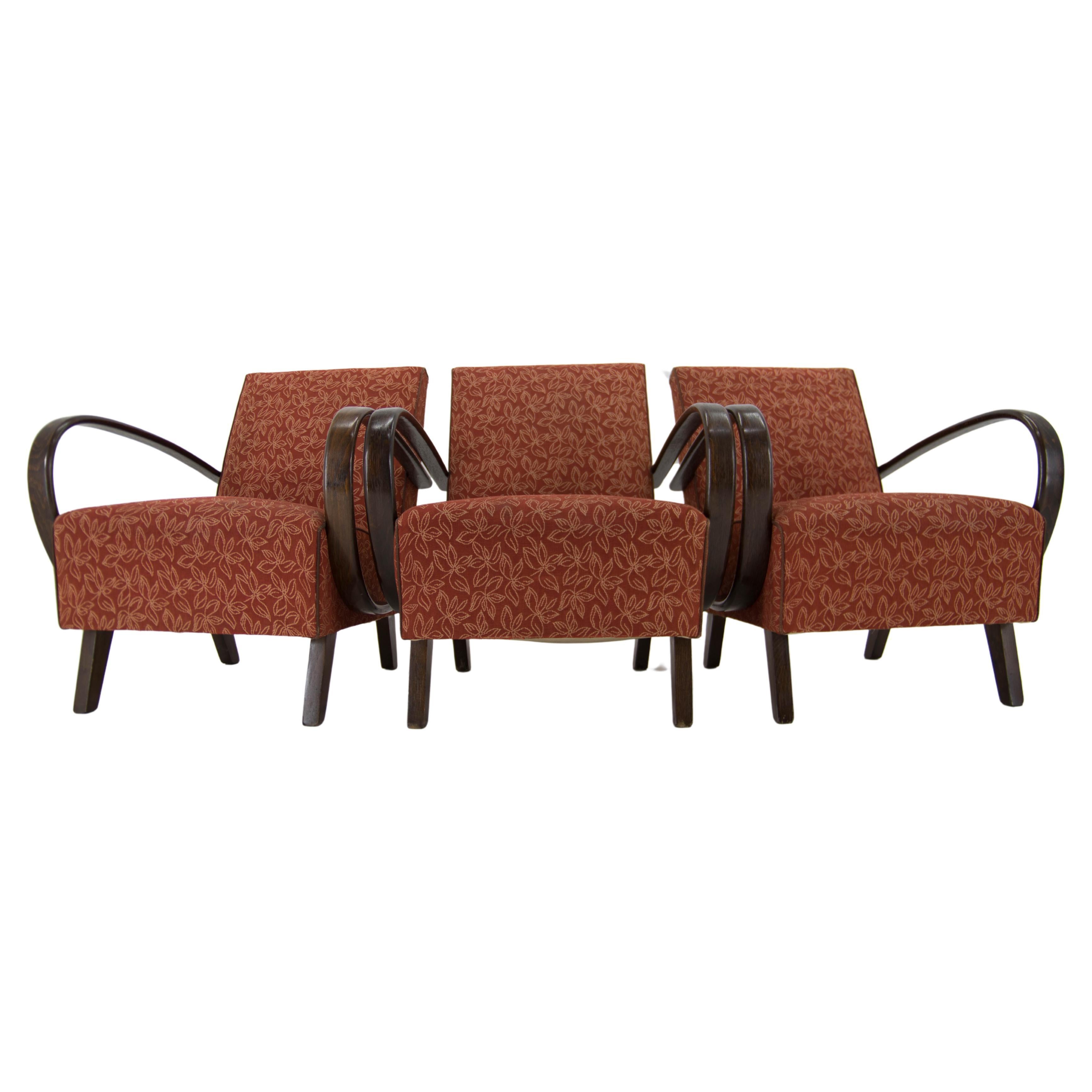 Armchairs by Jindrich Halabala, 1940s, Set of Two For Sale at 1stDibs
