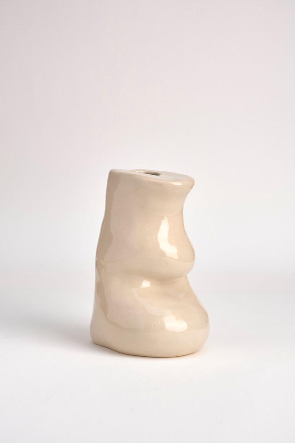 Unique Silueta Vase by Camila Apaez For Sale at 1stDibs