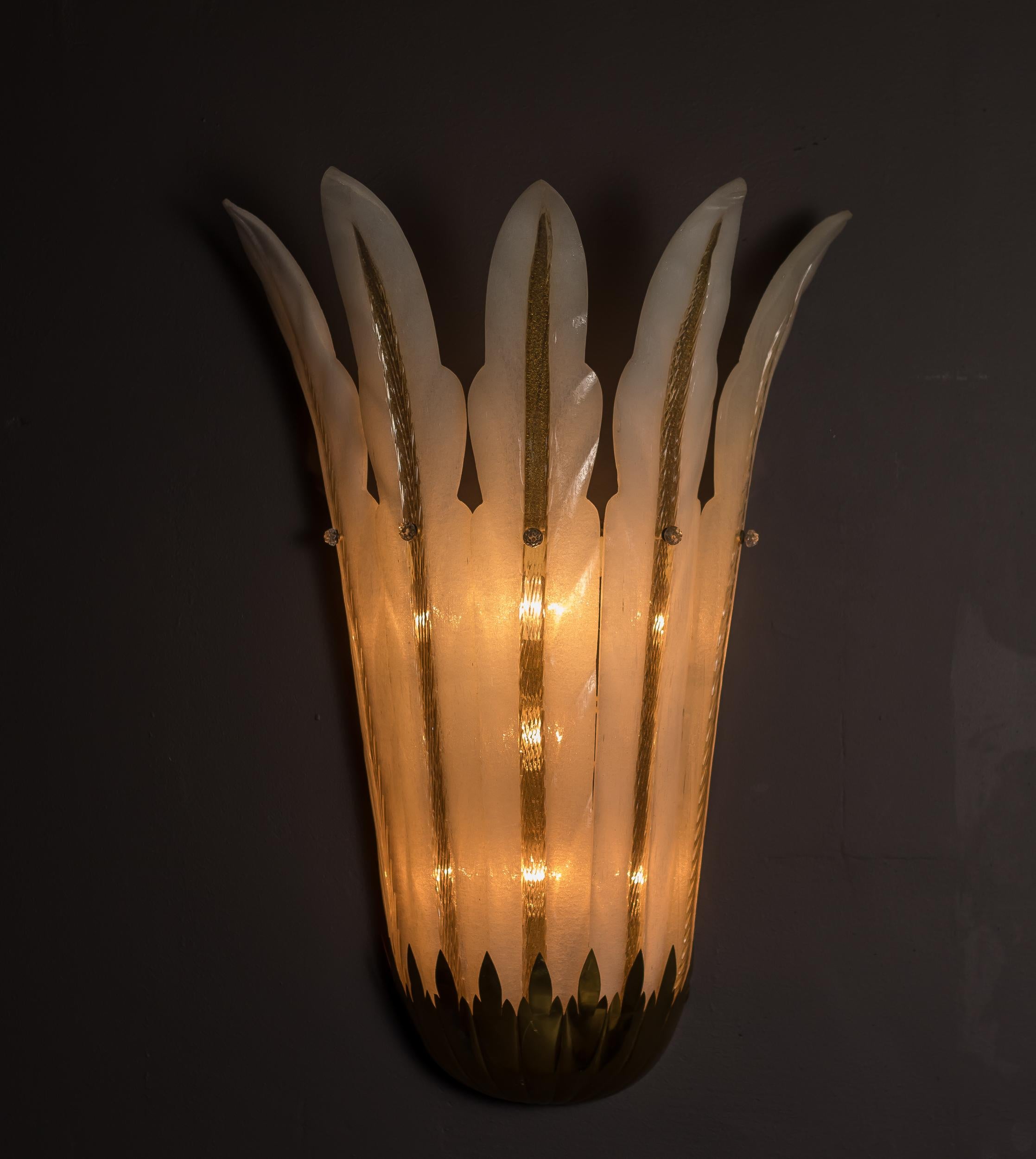 Unique Turin Theater Sconce by Martinuzzi For Sale at 1stDibs