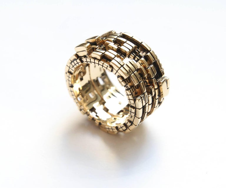 Unisex 18 Karat Gold Bitcoin Blockchain Ring For Sale at 1stDibs
