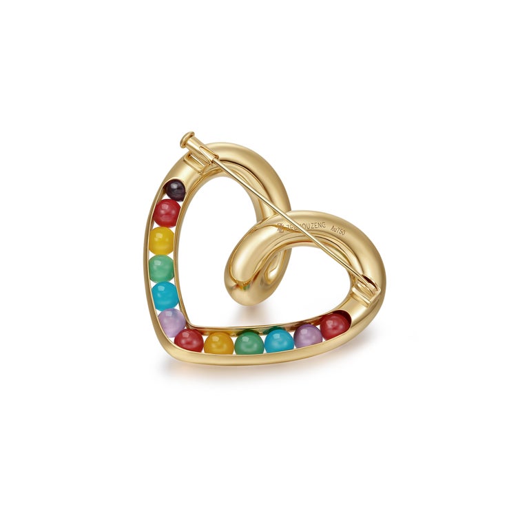 Unisex Beating Heart Brooch 18k Yellow Gold Set with Rainbow Coloured ...