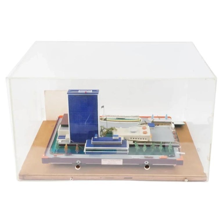 United Nations Scale Model By W. Bryda Circa 1965 For Sale at 1stDibs
