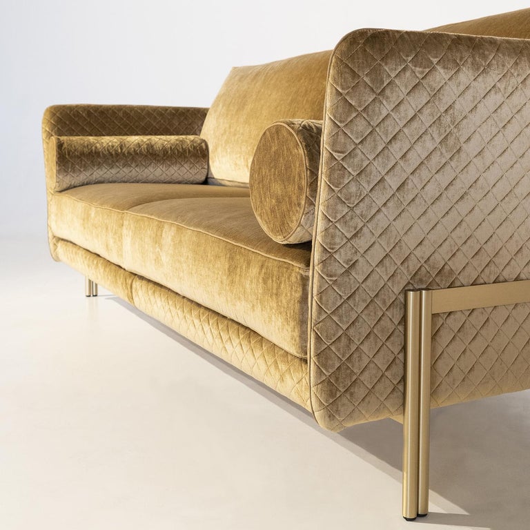 Universal Sofa Cosmopolitan Collection For Sale at 1stDibs ...