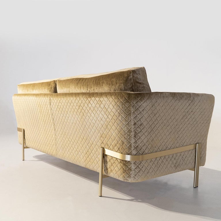 Universal Sofa Cosmopolitan Collection For Sale at 1stDibs ...