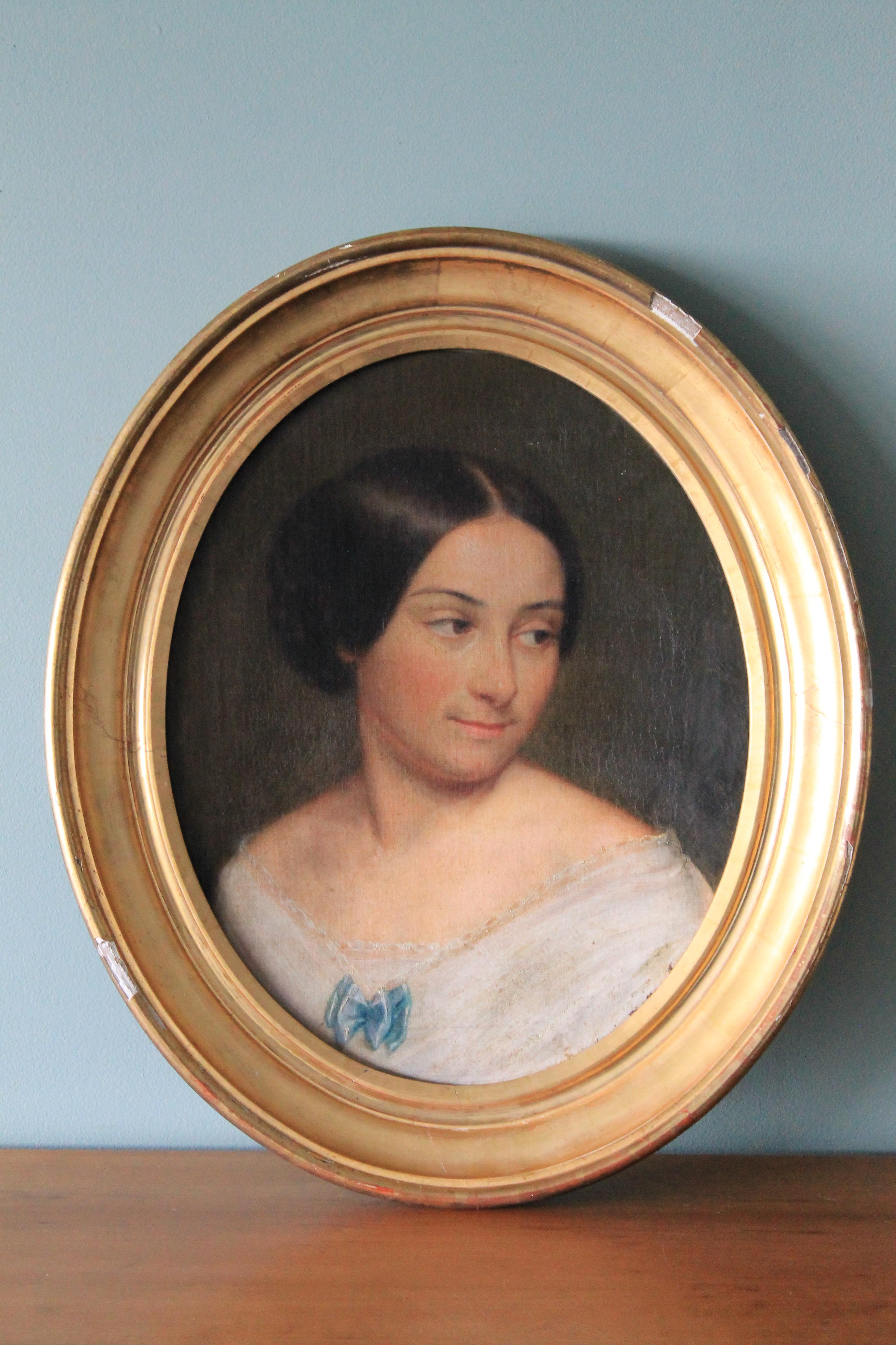 Unknown - Retrato antiguo al óleo de una mujer en un marco oval ...