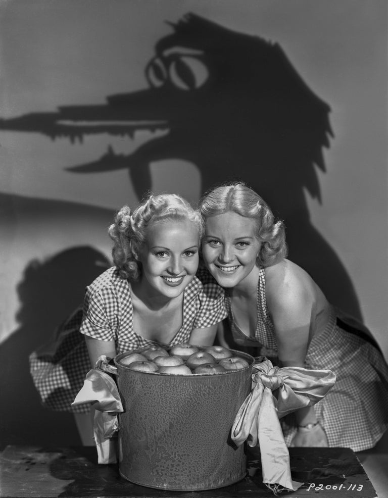 Unknown - Betty Grable Shadow Puppets Fine Art Print For Sale at 1stDibs