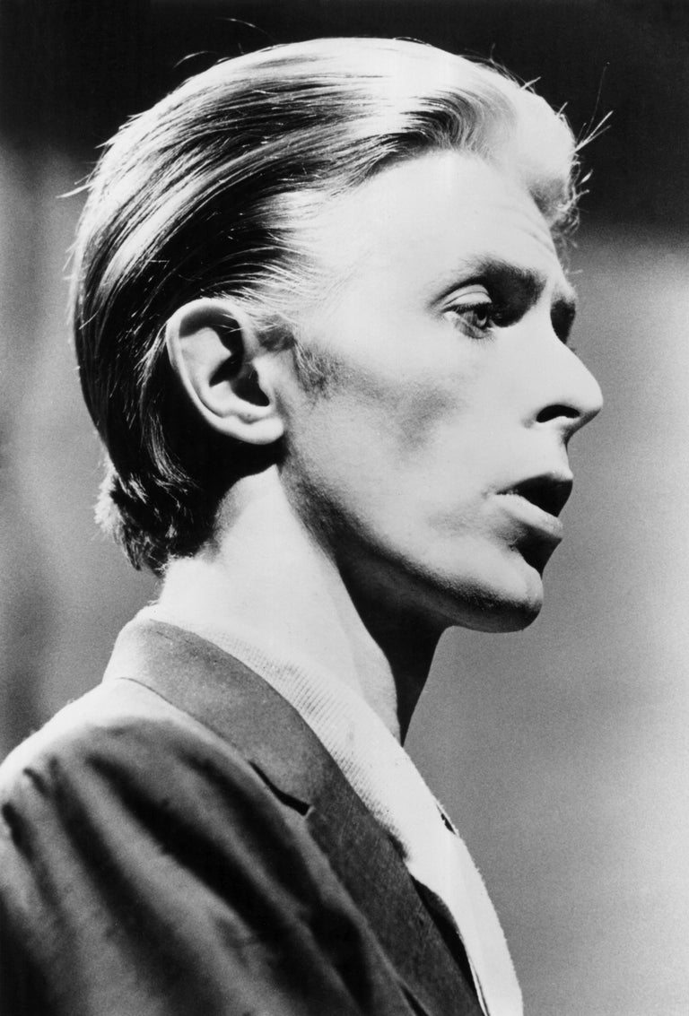 Unknown - David Bowie Handsome Profile Globe Photos Fine Art Print For ...
