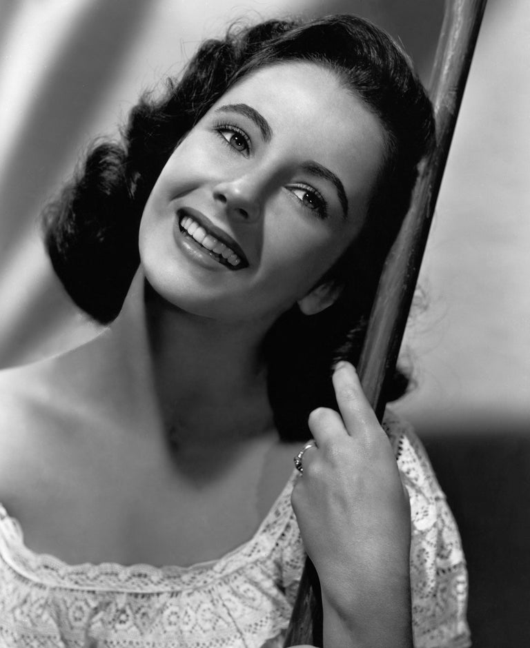 Unknown - Elizabeth Taylor Big Smile in the Studio Globe Photos Fine ...