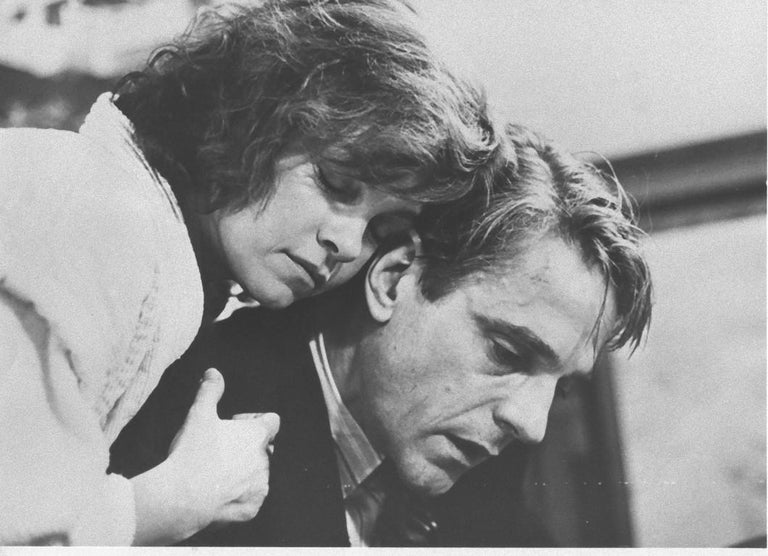 Unknown - Geneviève Bujold and Jeremy Irons - Vintage Photograph - 1988 ...