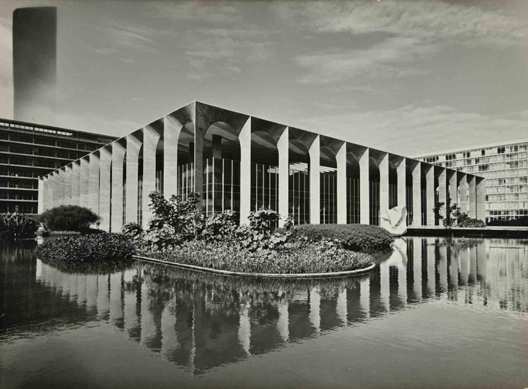 Unknown - Poderes Brasilia at Night - Photograph - 1960s For Sale at ...