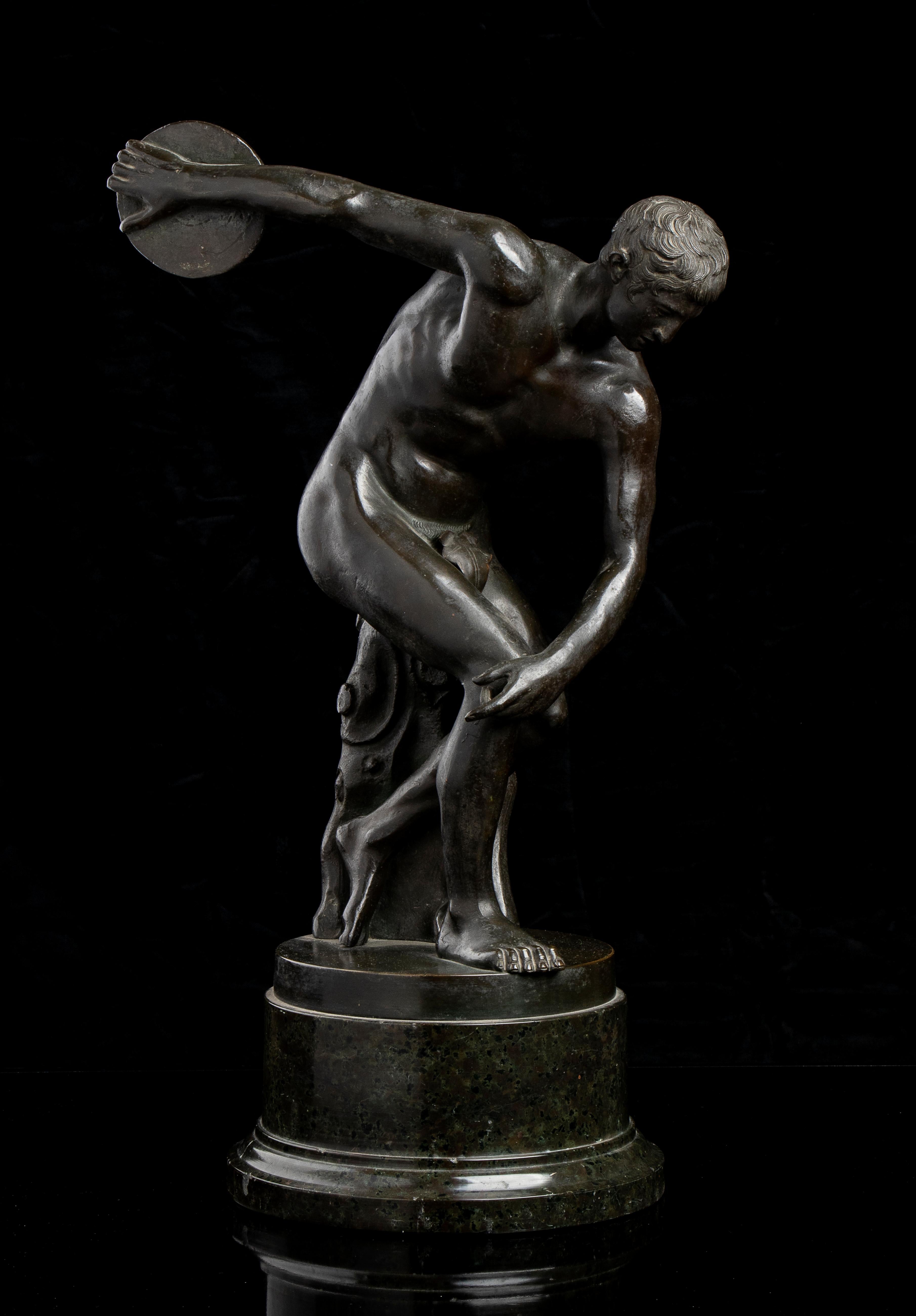 Étienne Maurice Falconet - Baigneuse, Marble Sculpture signed Falconet ...