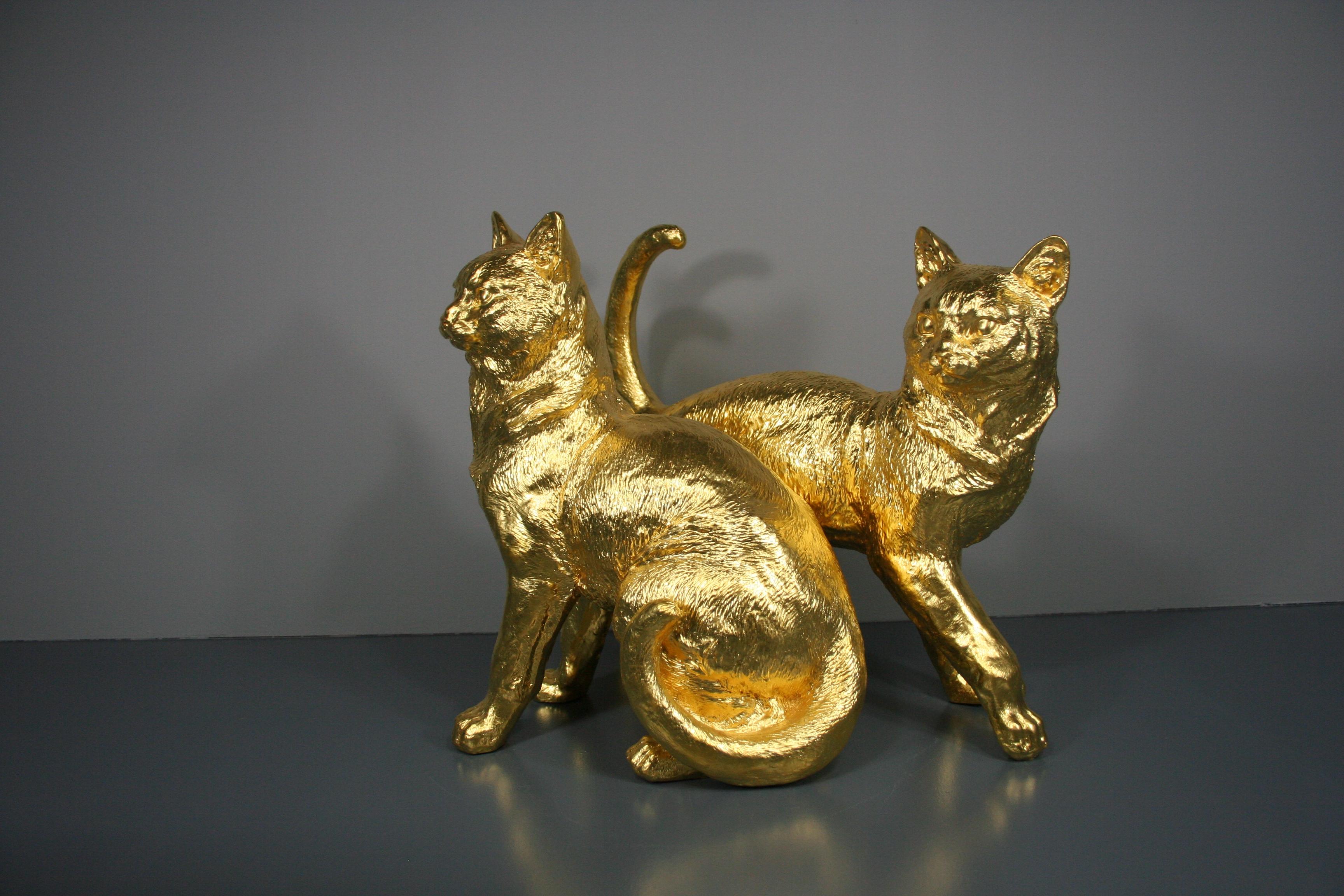 Steven - Golden cat pair 24 Karat gilded For Sale at 1stDibs